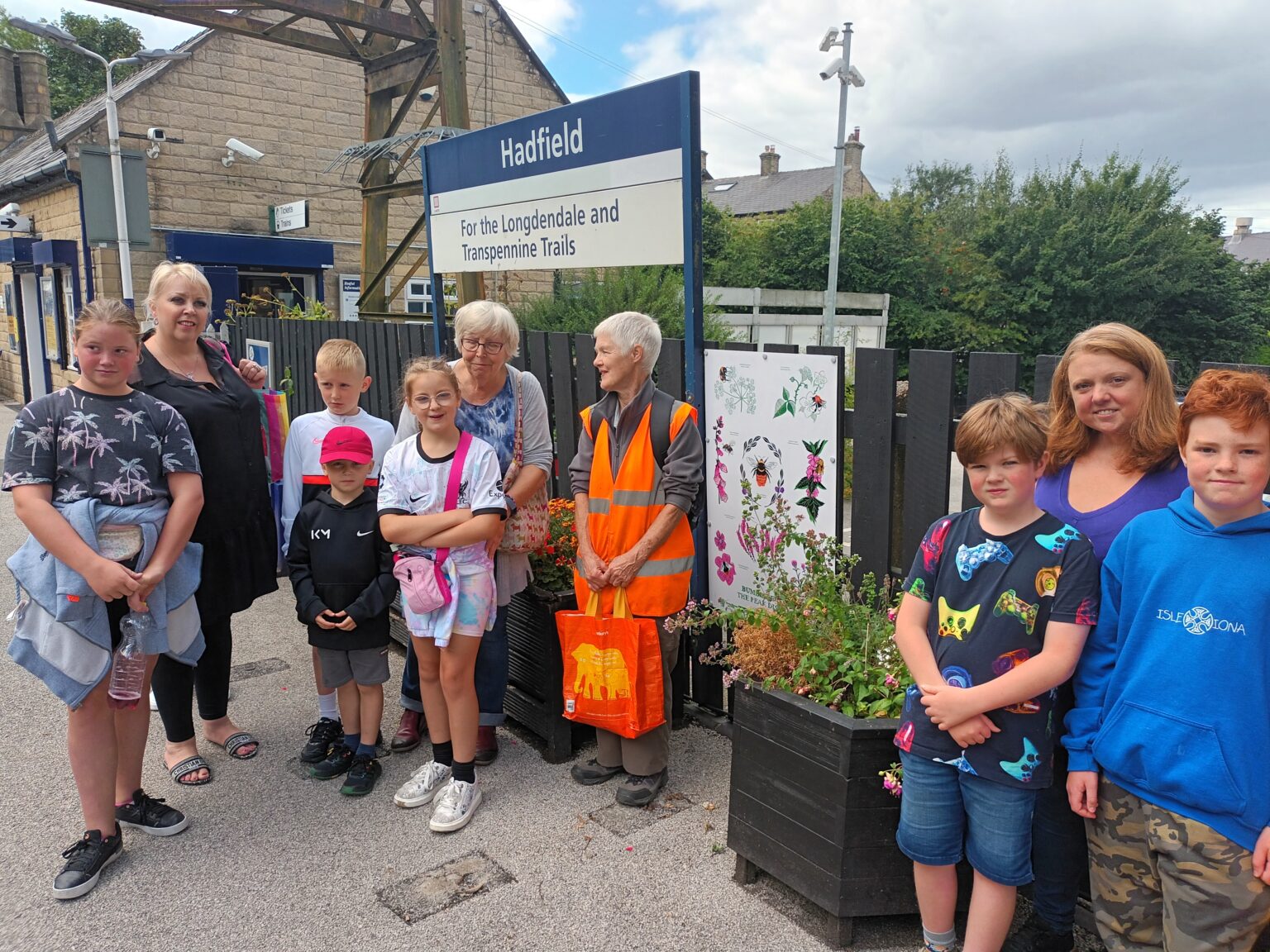 Bumblebee safari hosted at Hadfield Station - Community Rail Network